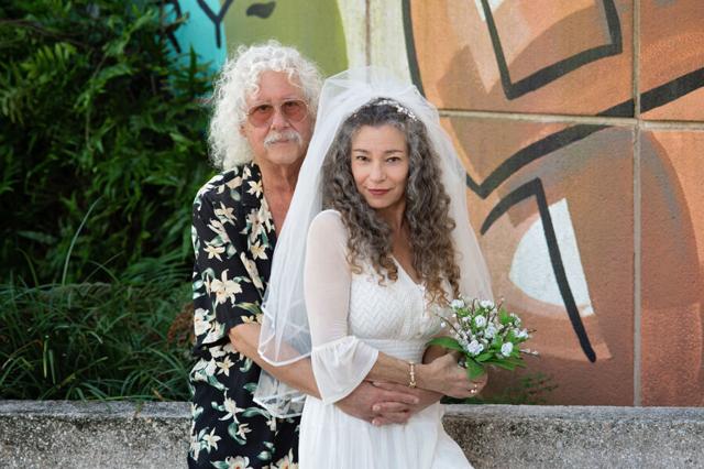 Arlo Guthrie and Marti Ladd got married in a quiet Florida celebration ...