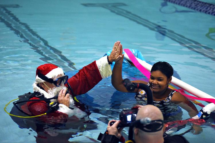 Photos: Splashmas | Multimedia | berkshireeagle.com