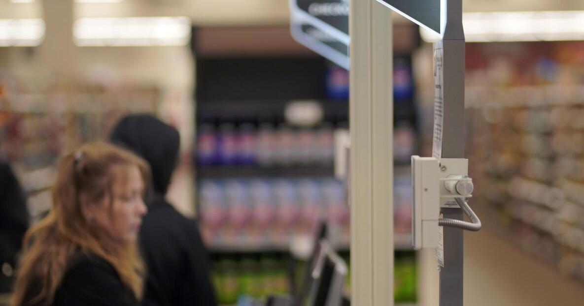 Calling all shoppers: Are you on board with self-checkout robots ...