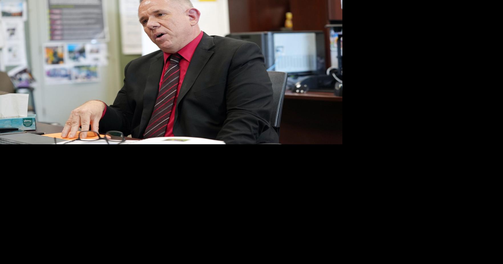 Pittsfield schools Superintendent Joseph Curtis announces he will step ...