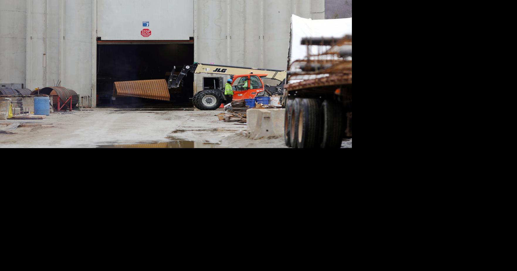 telehandler lifting sheets of rebar | | berkshireeagle.com