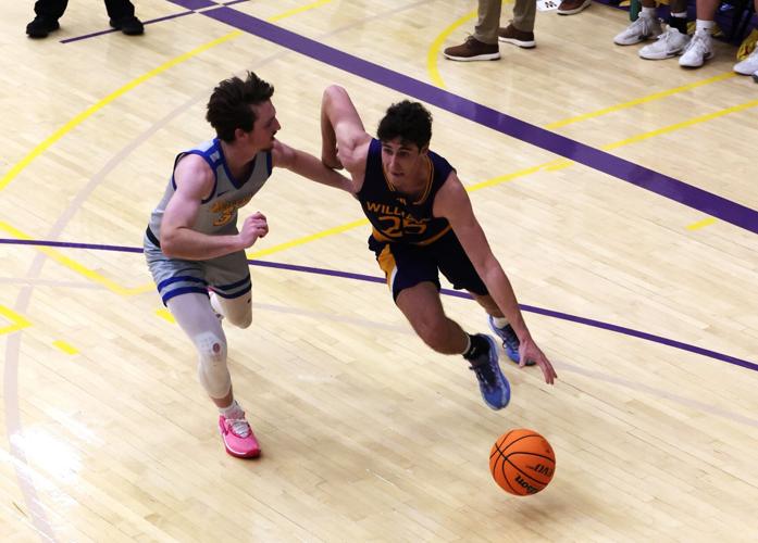 Photos: Williams College men's basketball wins home opener | Multimedia ...