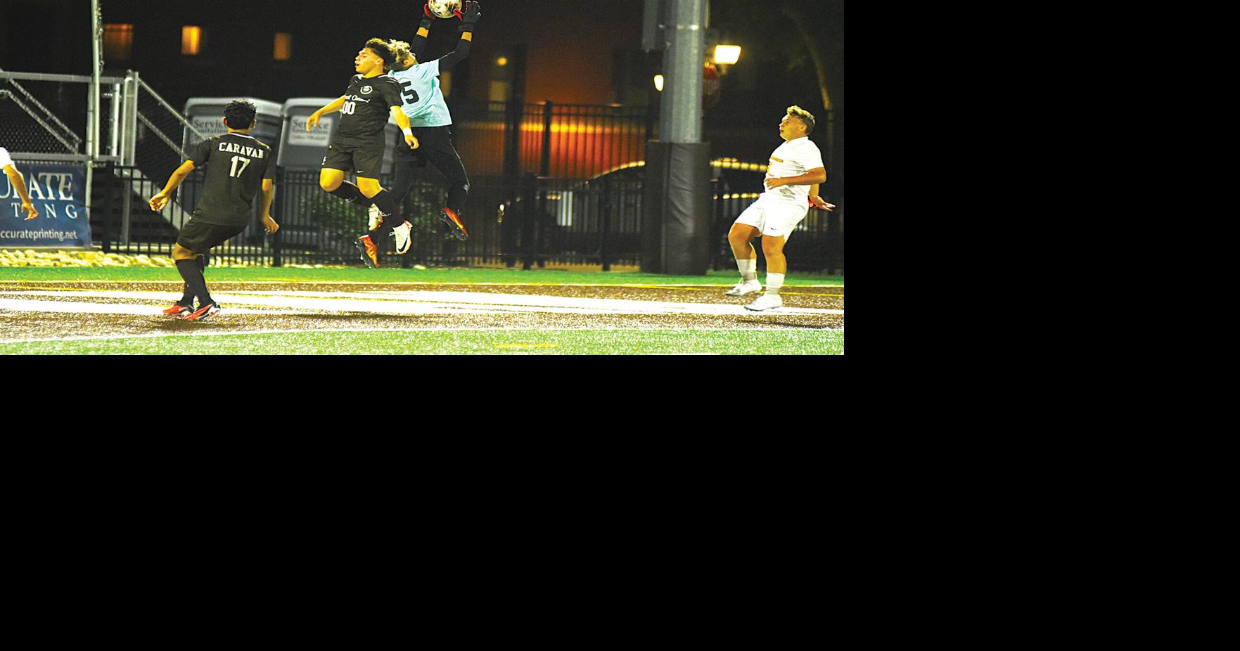 Mount Carmel StL soccer JUMP3.jpg | | beverlyreview.net