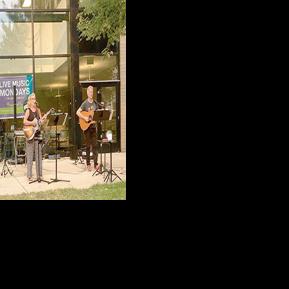 Lightfoot looks forward to Independence Day | Community News ...