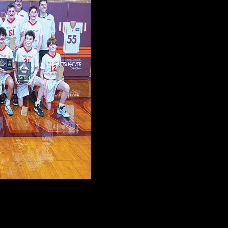 McAuley holds induction ceremony | School News | beverlyreview.net