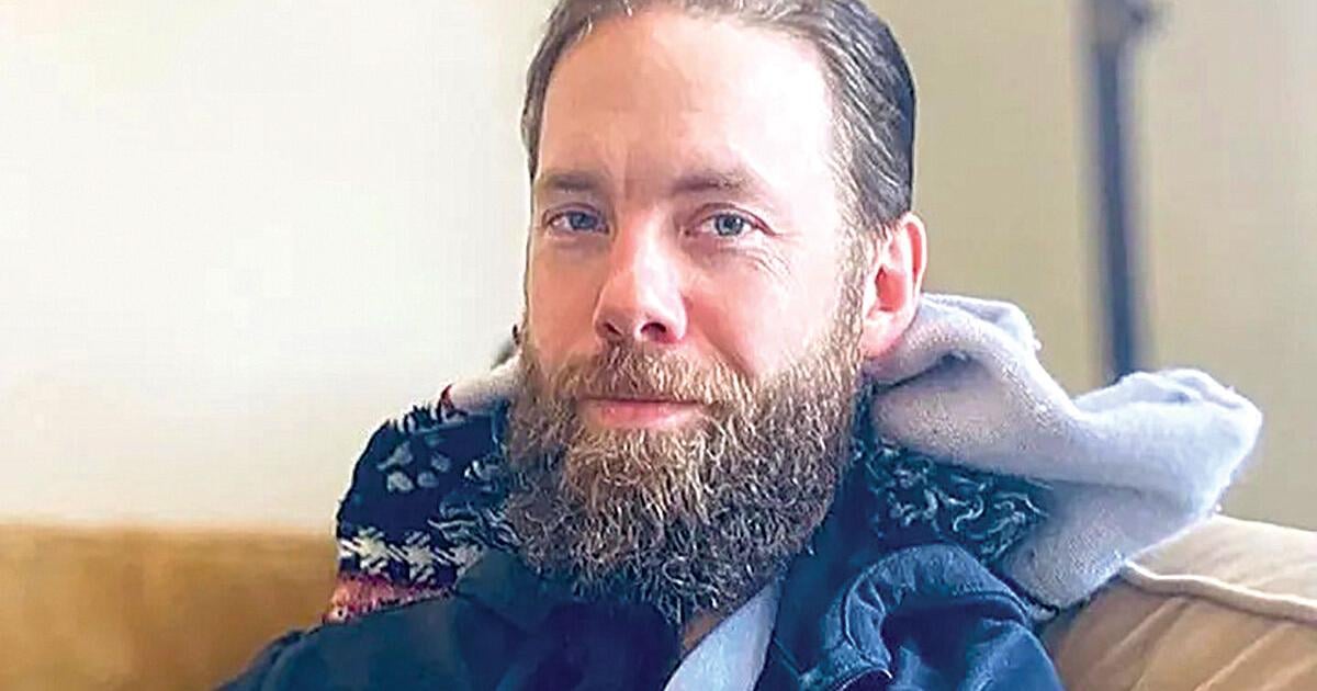 Barber’s injury in charity game threatens shop | Community News ...