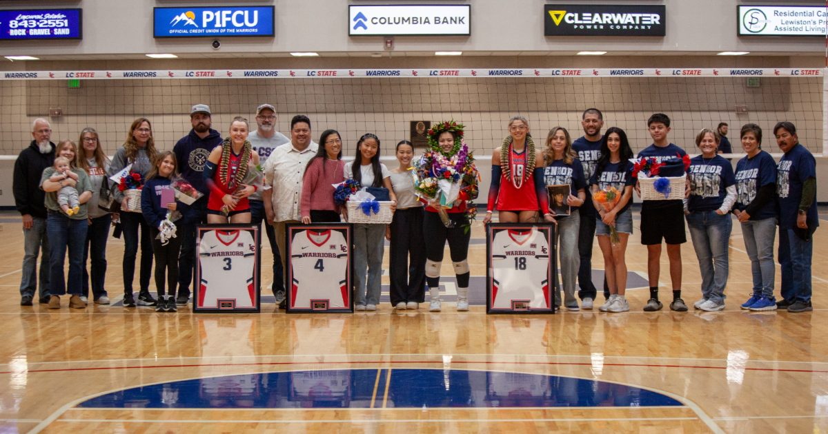 LC State Volleyball Celebrates Seniors Ahead of Top 25 Showdown | LC ...