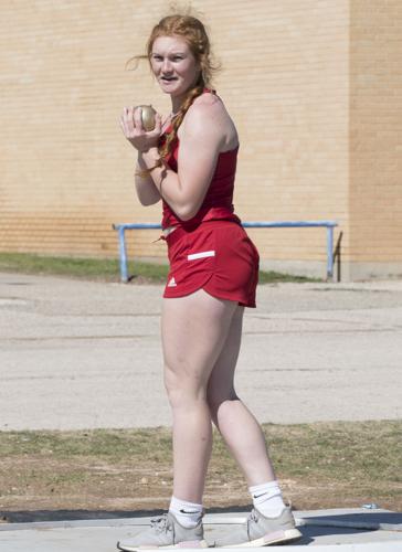 Coahoma’s MaKynlee Overton is the new owner of school shot put record ...