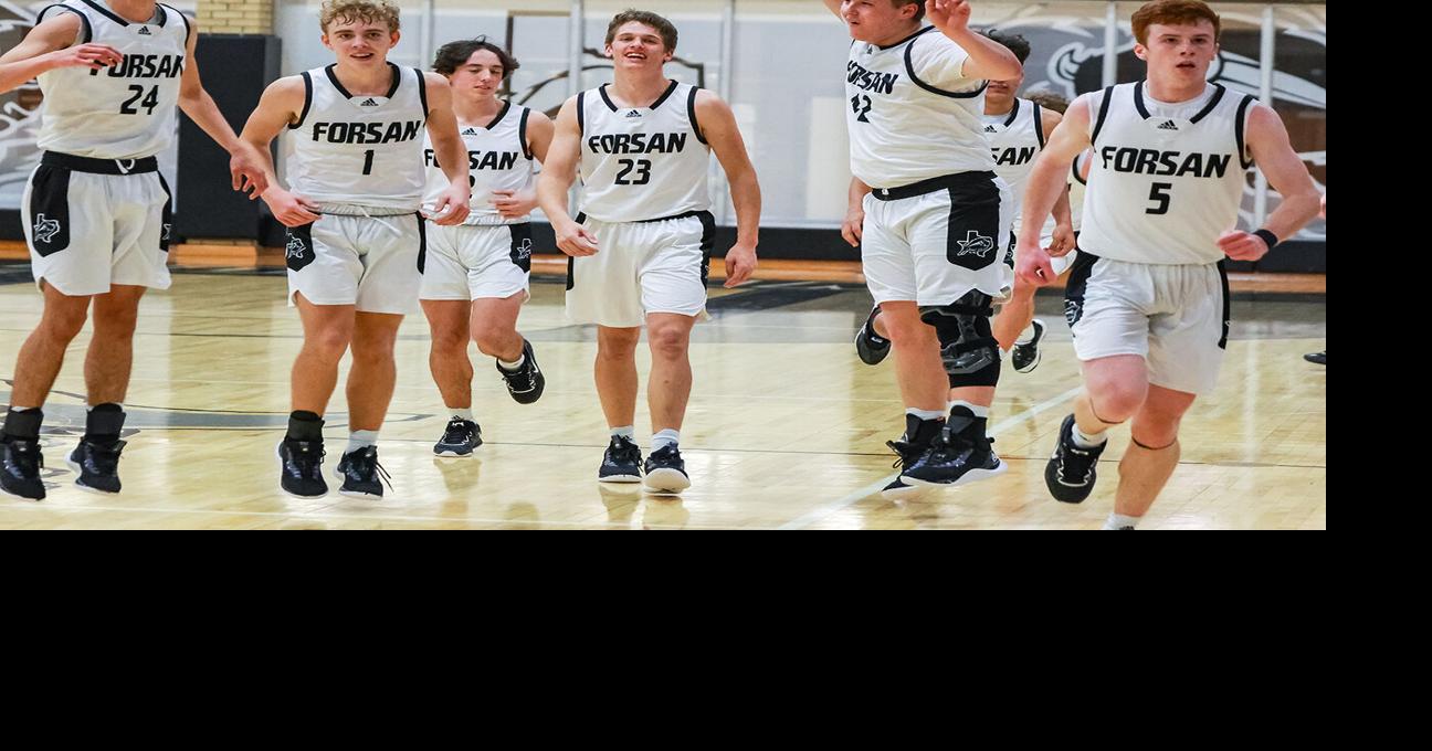 Team effort leads Forsan to a huge upset win over No. 3 Reagan County ...
