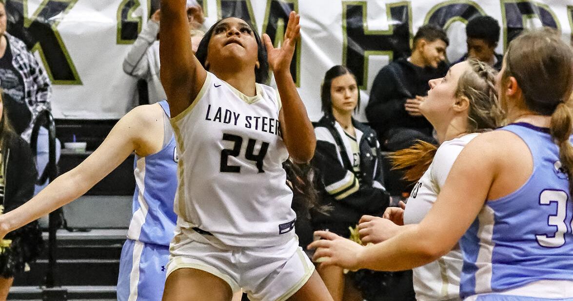 Greenwood toughs out a 40-28 win over Lady Steers | Sports ...