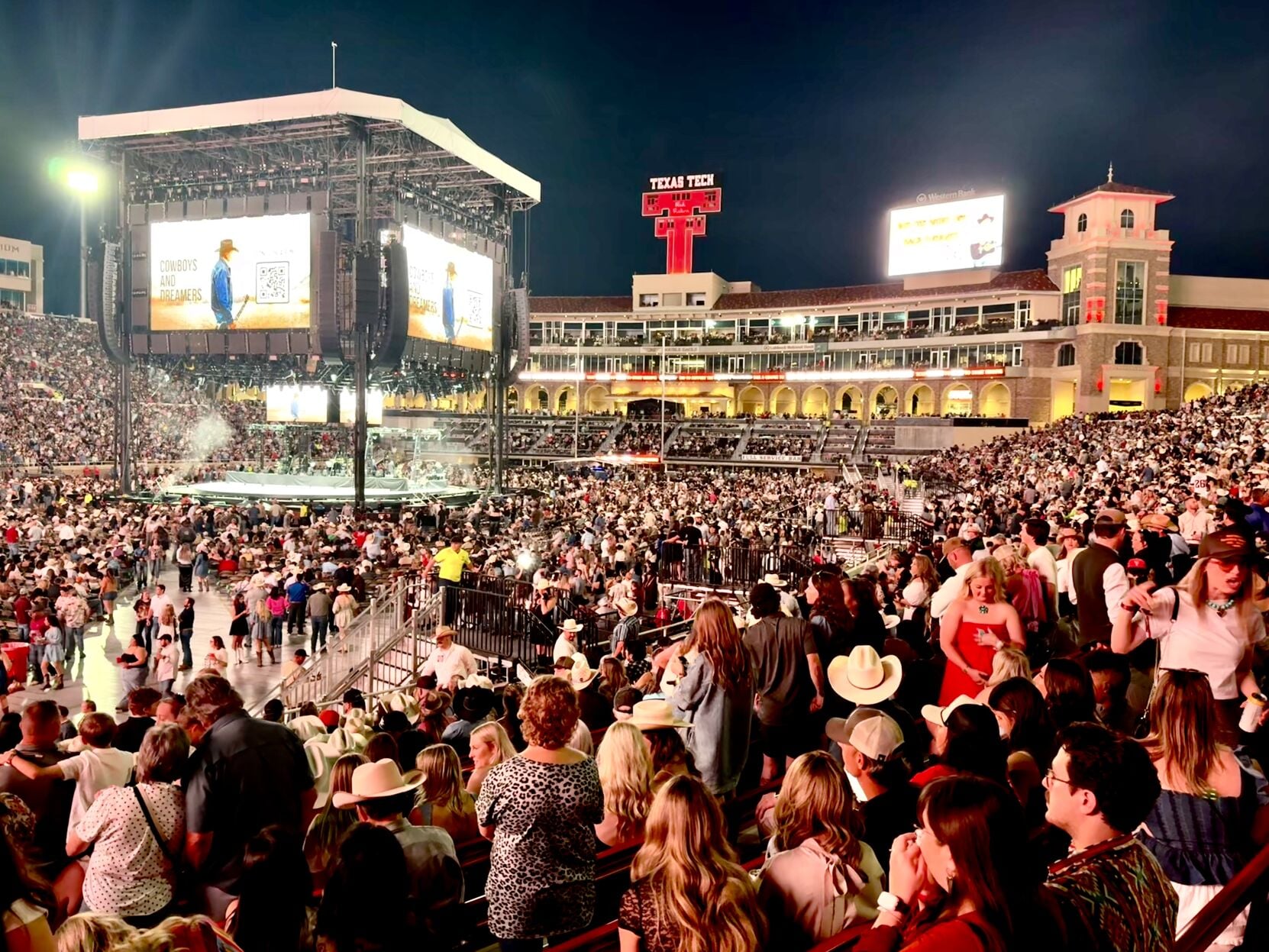 George Strait Delivers Historic Two-Night Stand in Lubbock, Drawing ...