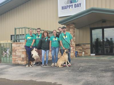 Where Volunteers Turn Waiting into Wagging: The Heart of Happy Day ...