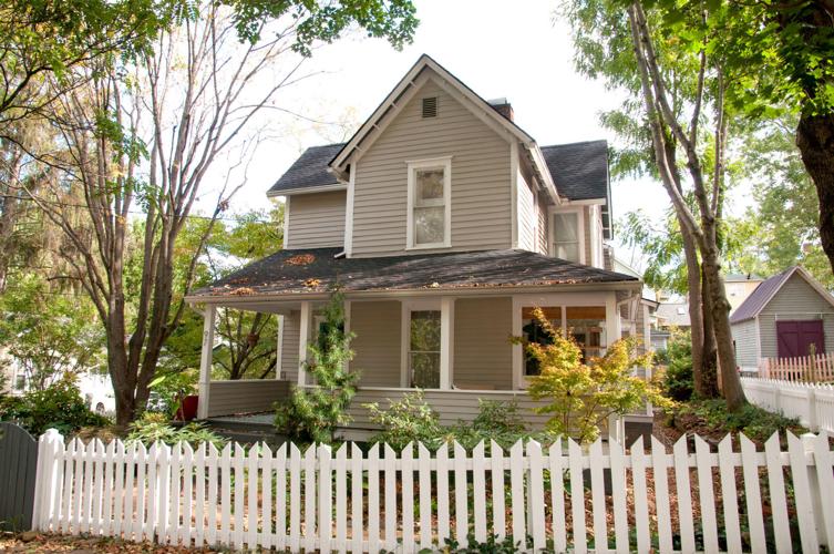 Montford Holiday Tour of Homes returns Dec. 8 | News | biltmorebeacon.com