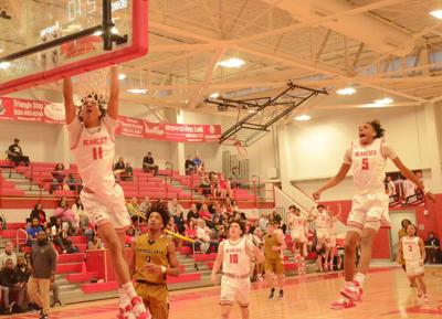 Bearcat Boys, Rocket Squads Advance Furthest | Sports | biltmorebeacon.com