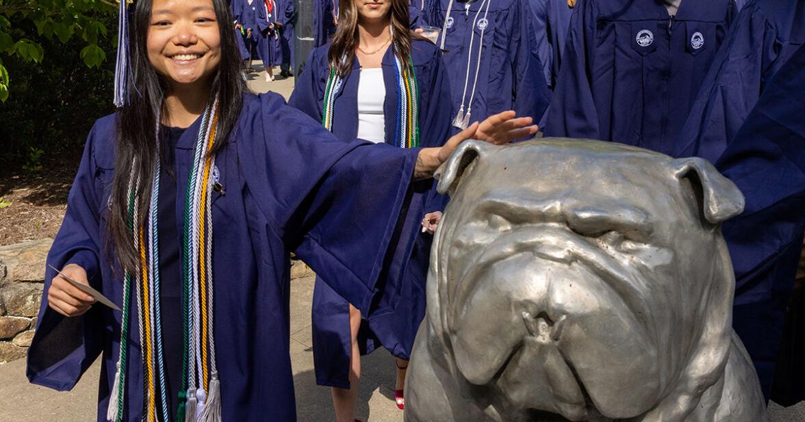 UNC Asheville to celebrate spring graduates | News | biltmorebeacon.com