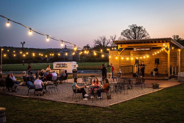 Vineyard Hikes, Sunset Dinners and Live Music at Cider, Wine & Dine ...