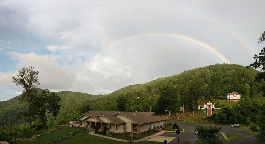 A Slice of Serenity Awaits at Mount Soma | Arts | biltmorebeacon.com