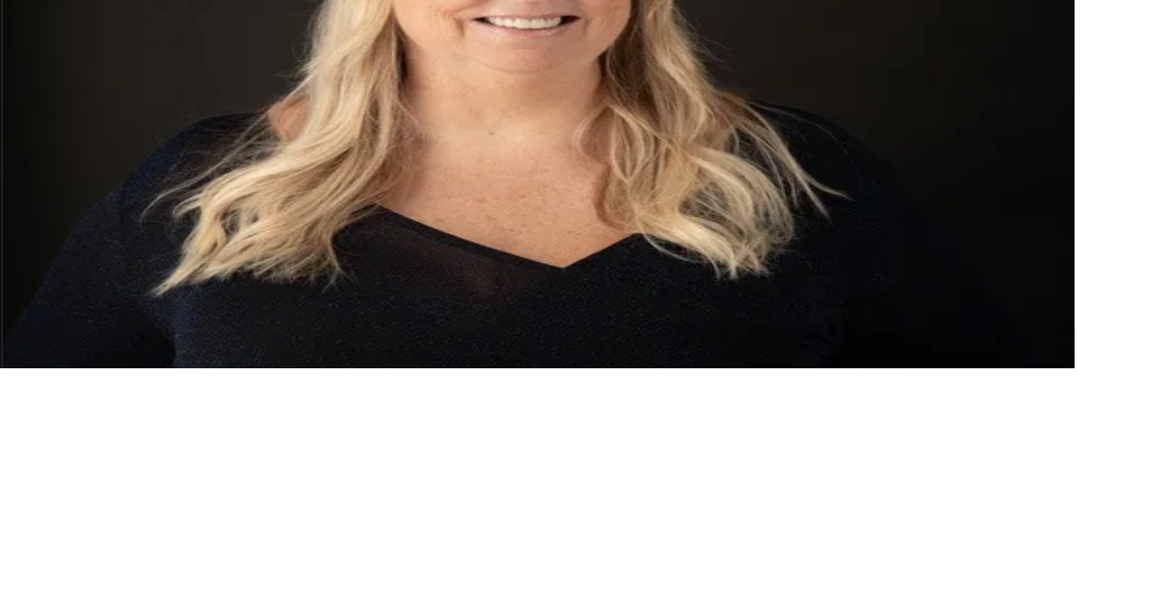 Laugh it up with Gen X comedian Karen Morgan | Arts | biltmorebeacon.com