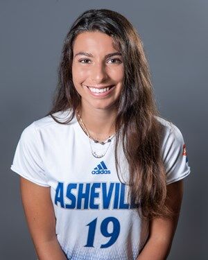 Gillian Oyos | News | biltmorebeacon.com