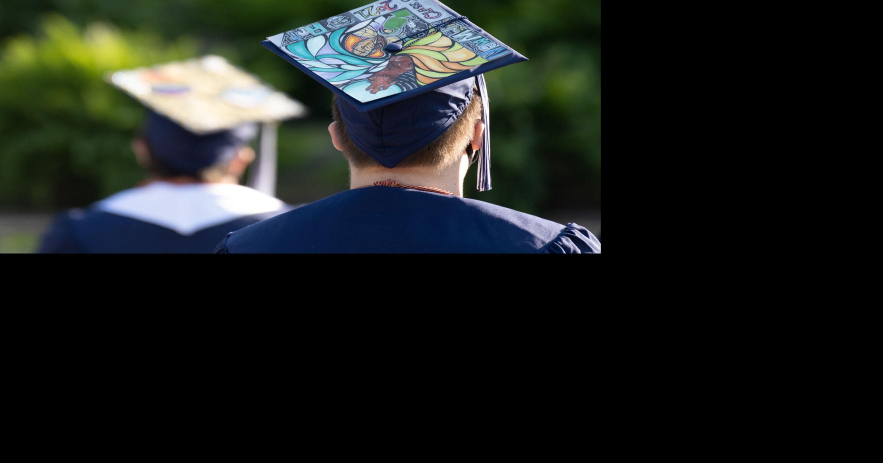 UNCA Celebrates Class Of 2021 Graduates | News | biltmorebeacon.com