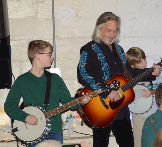 JAM Youth Musicians Carry On Mountain Music | Arts | biltmorebeacon.com