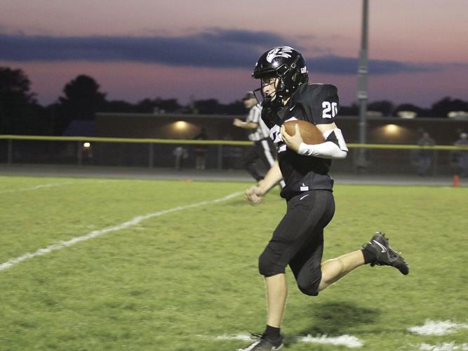 Blackhawks Take The Bite Out Of The Bulldogs 56–7 | Bloomer Blackhawks ...