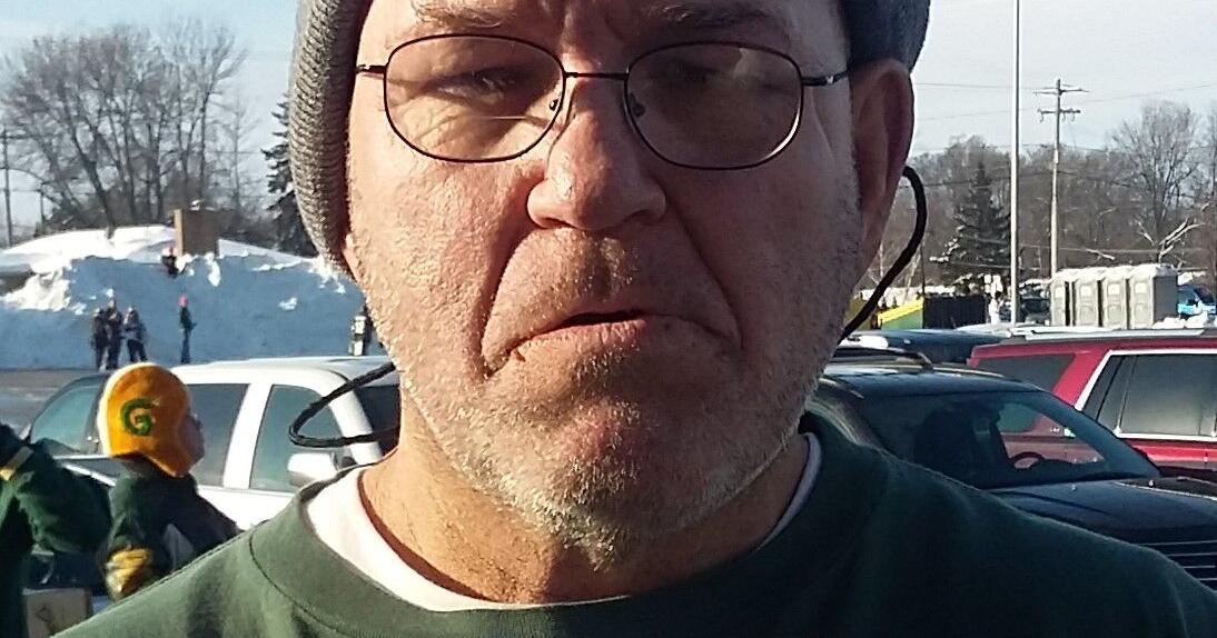 Daniel M. Wiater | Obituaries | bloomeradvance.com