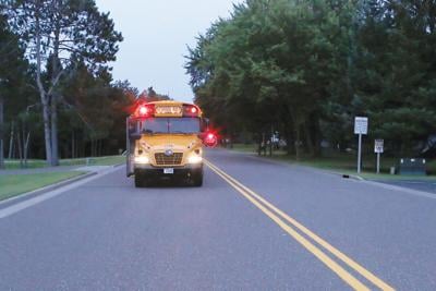 School Bus Flashing Lights: What They Mean | Free News & Features ...