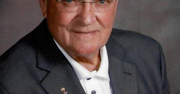 Donald J. Nielsen | Obituaries | bloomeradvance.com