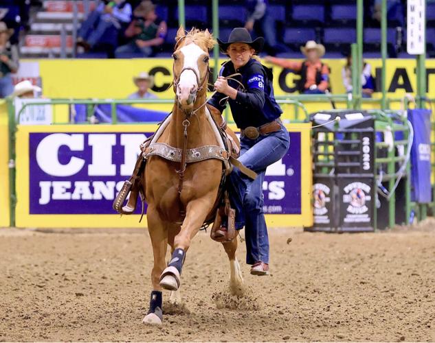 FPC Freshman Jacee Graff places #2 in the Second Round of the College National Finals Rodeo ...