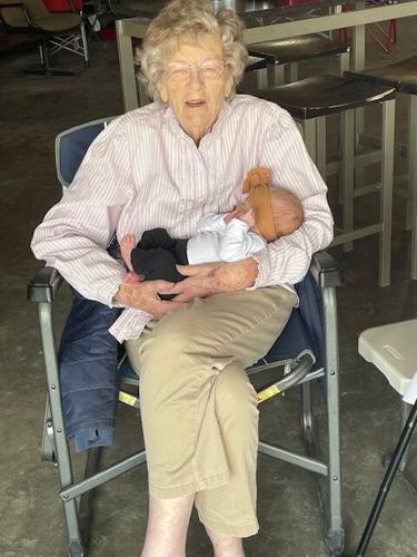 ‘Hello, kid!’ In her world, everyone was family | | boulder-monitor.com