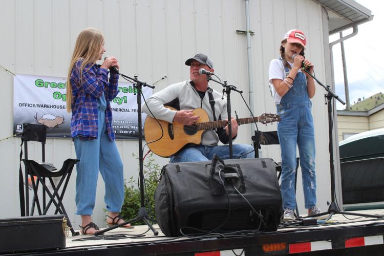 A Year of our Lives | Features | boulder-monitor.com