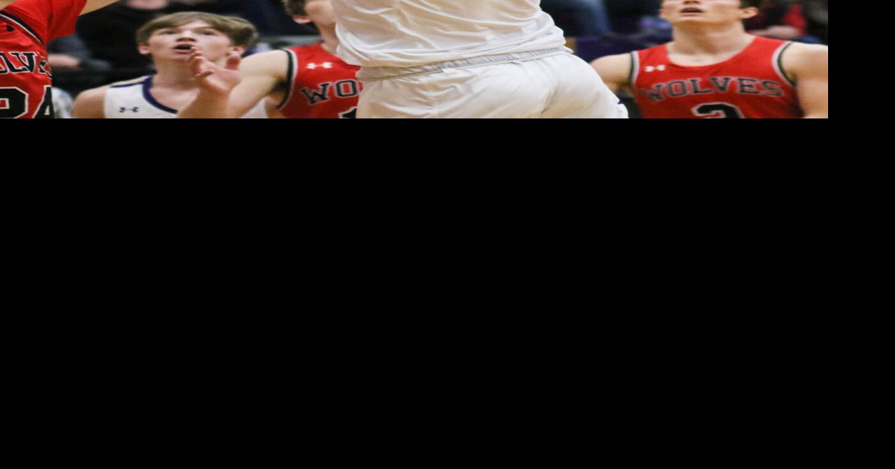 Panthers battle for district dominance | Multimedia | boulder-monitor.com