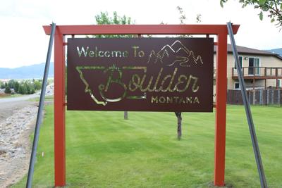 Boulder's new entrance signs | News | boulder-monitor.com