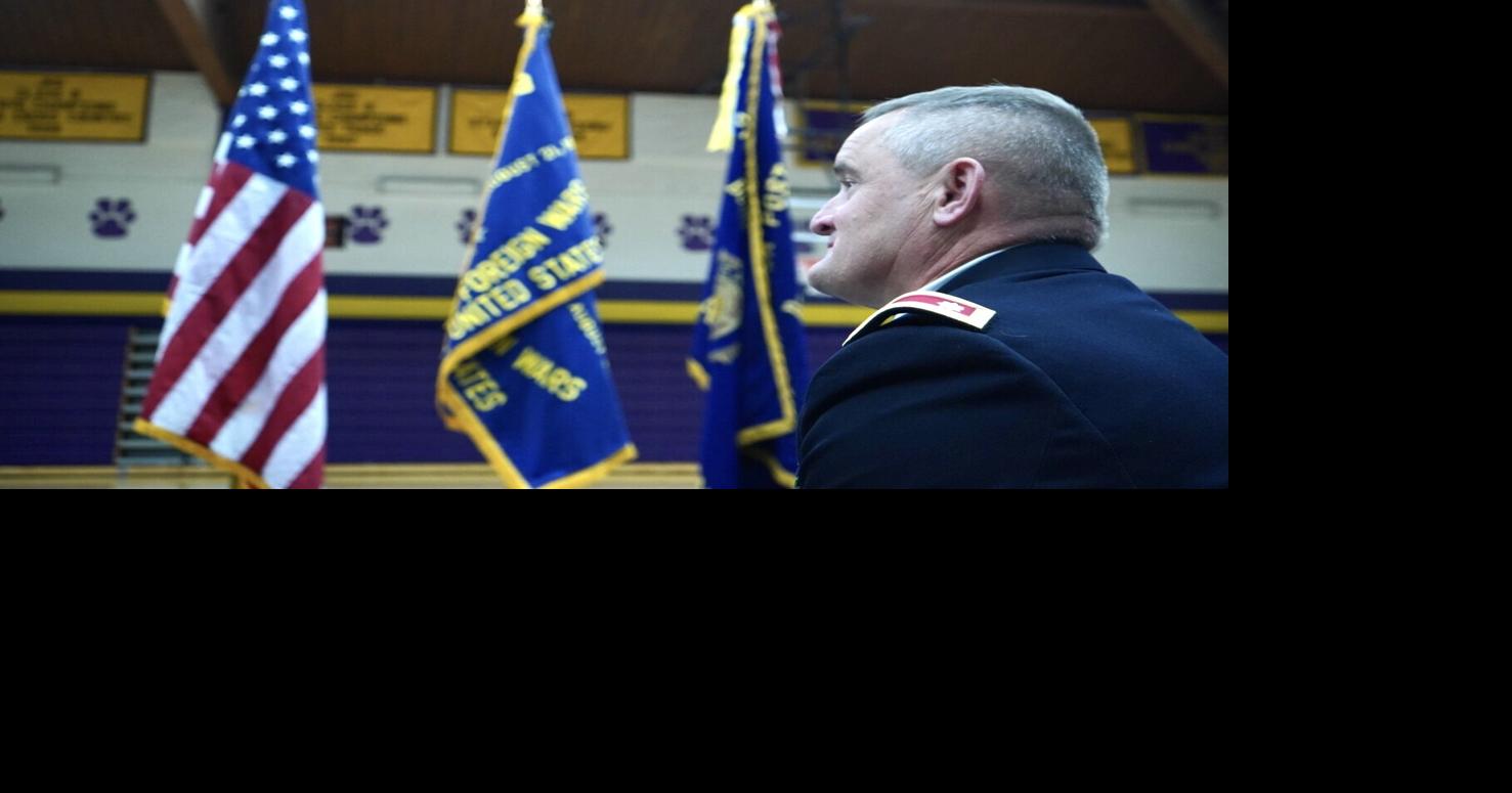 At JHS: ‘From one veteran to another, thank you’ | News | boulder ...