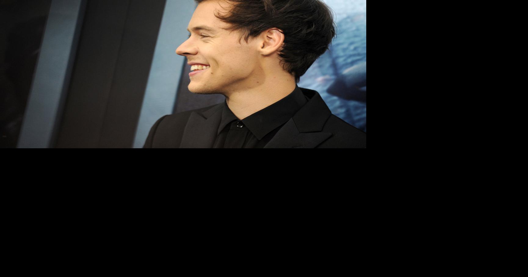 harry styles looking up