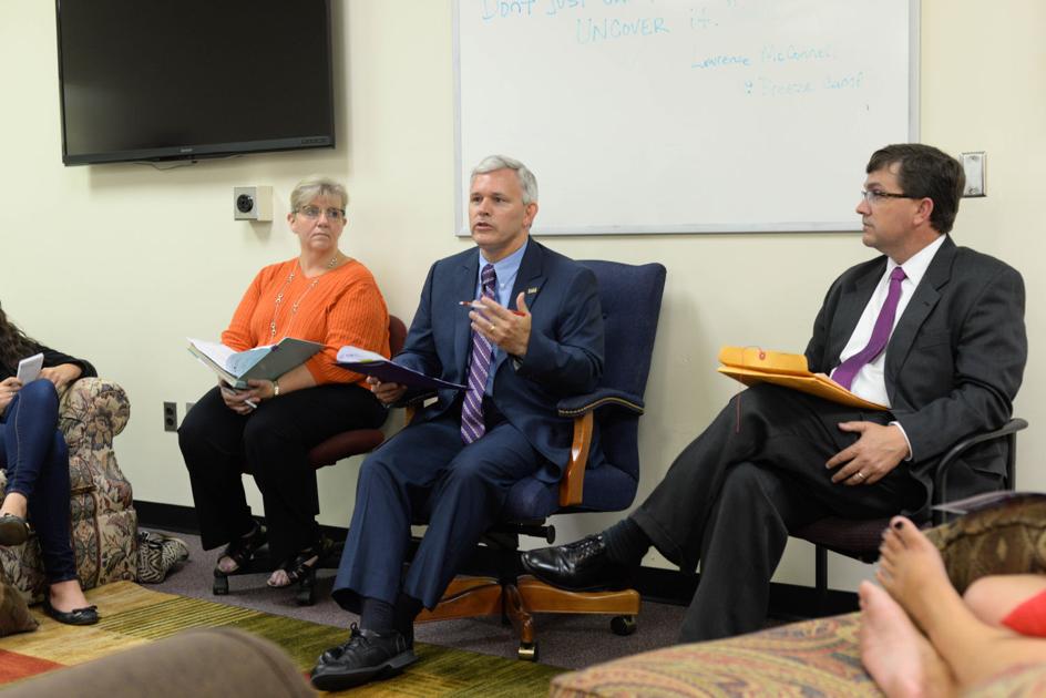 JMU President Jon Alger talks shop with The Breeze | News | breezejmu.org
