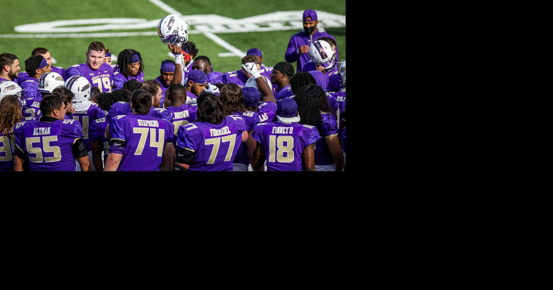 JMU Football beats Robert Morris, 36-16 | Photos | breezejmu.org