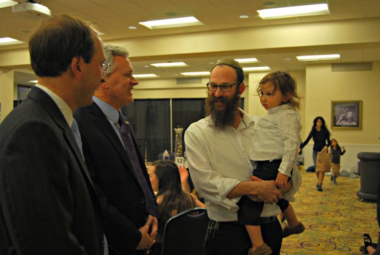 Third annual Mega Shabbat held Friday evening | | breezejmu.org