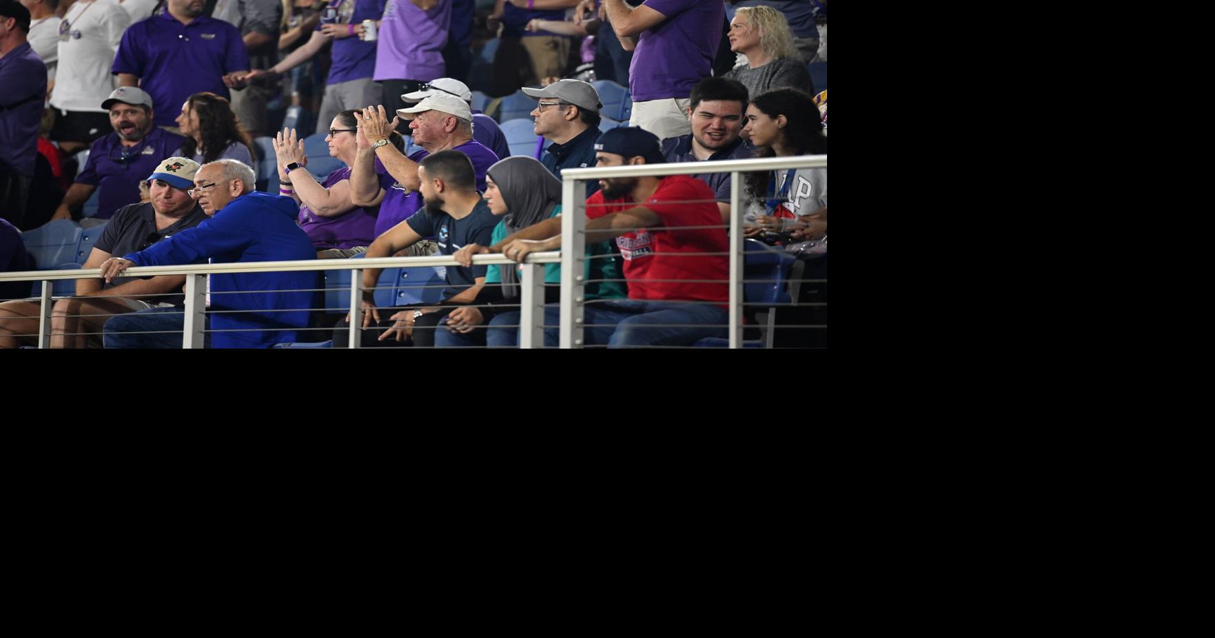 JMU fans flock to Florida for Boca Raton Bowl | Multimedia | breezejmu.org