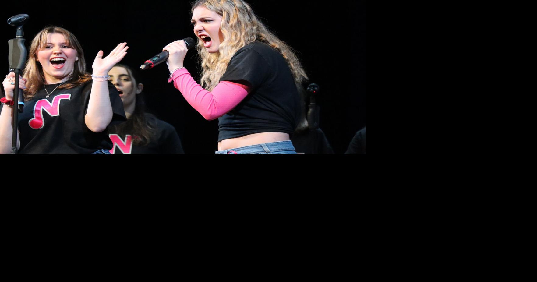 Photos: JMU a cappella groups take the stage in UPB’s Royal Riff-Off ...