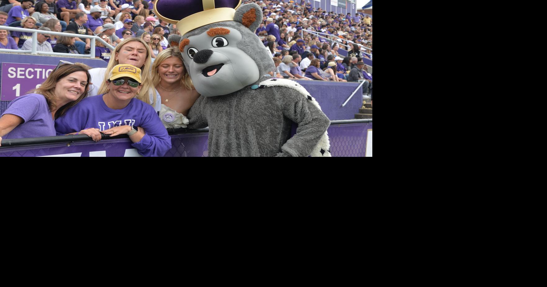 Opinion | The live Duke Dog mascot needs to return to JMU | Opinion ...