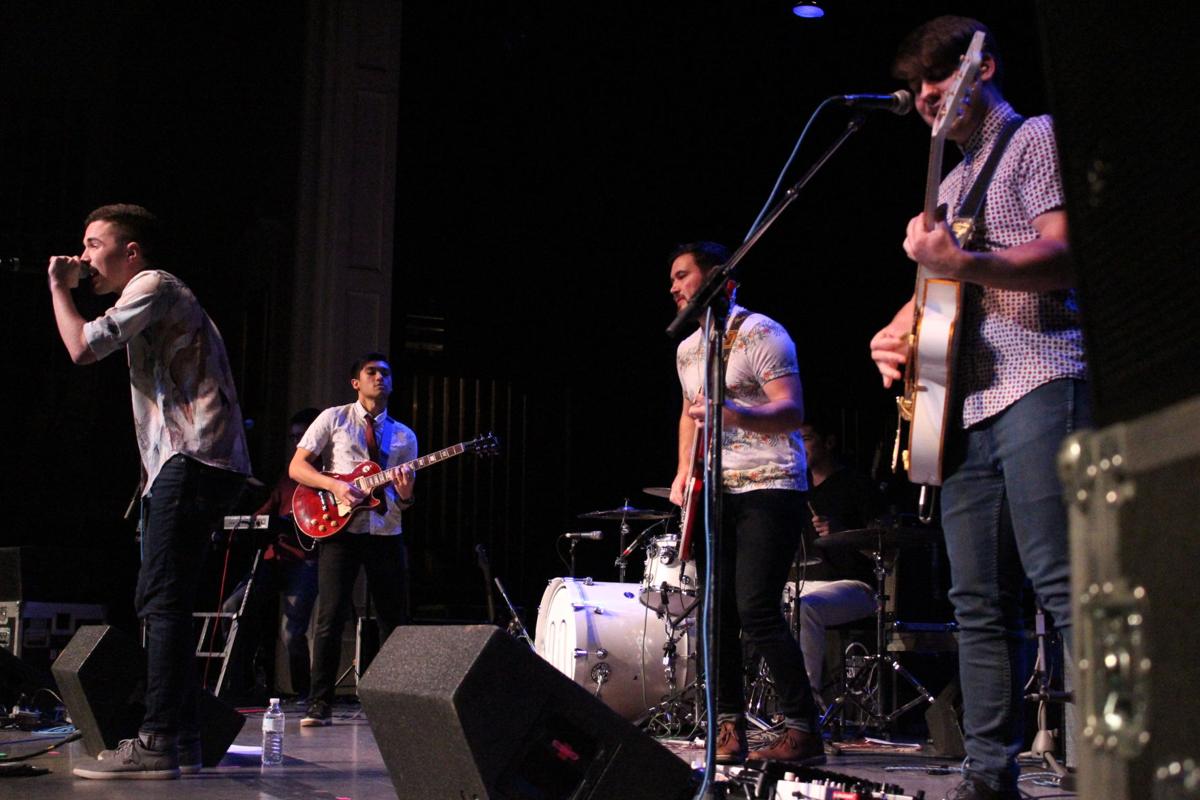 Smallpools lights up Wilson Hall | Life | breezejmu.org