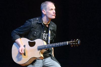 Musical comedian and alum Mike Rayburn performs at Forbes | Life ...