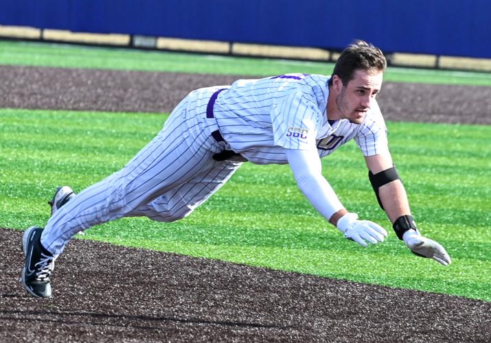 JMU baseball picks up first win of the year against George Mason 10-2 ...
