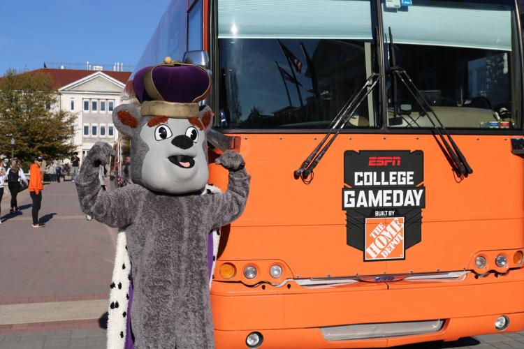 Thursday: Stage construction underway; arrival of College GameDay bus ...
