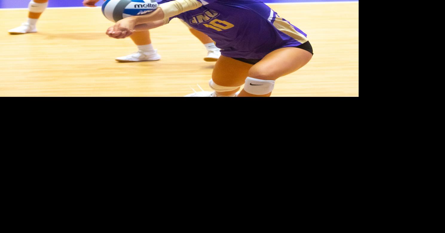 Volleyball sweeps App State 3-0 in Sun Belt opener | Sports | breezejmu.org