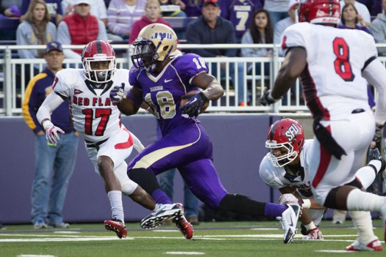 JMU football vs. SFU | Sports | breezejmu.org