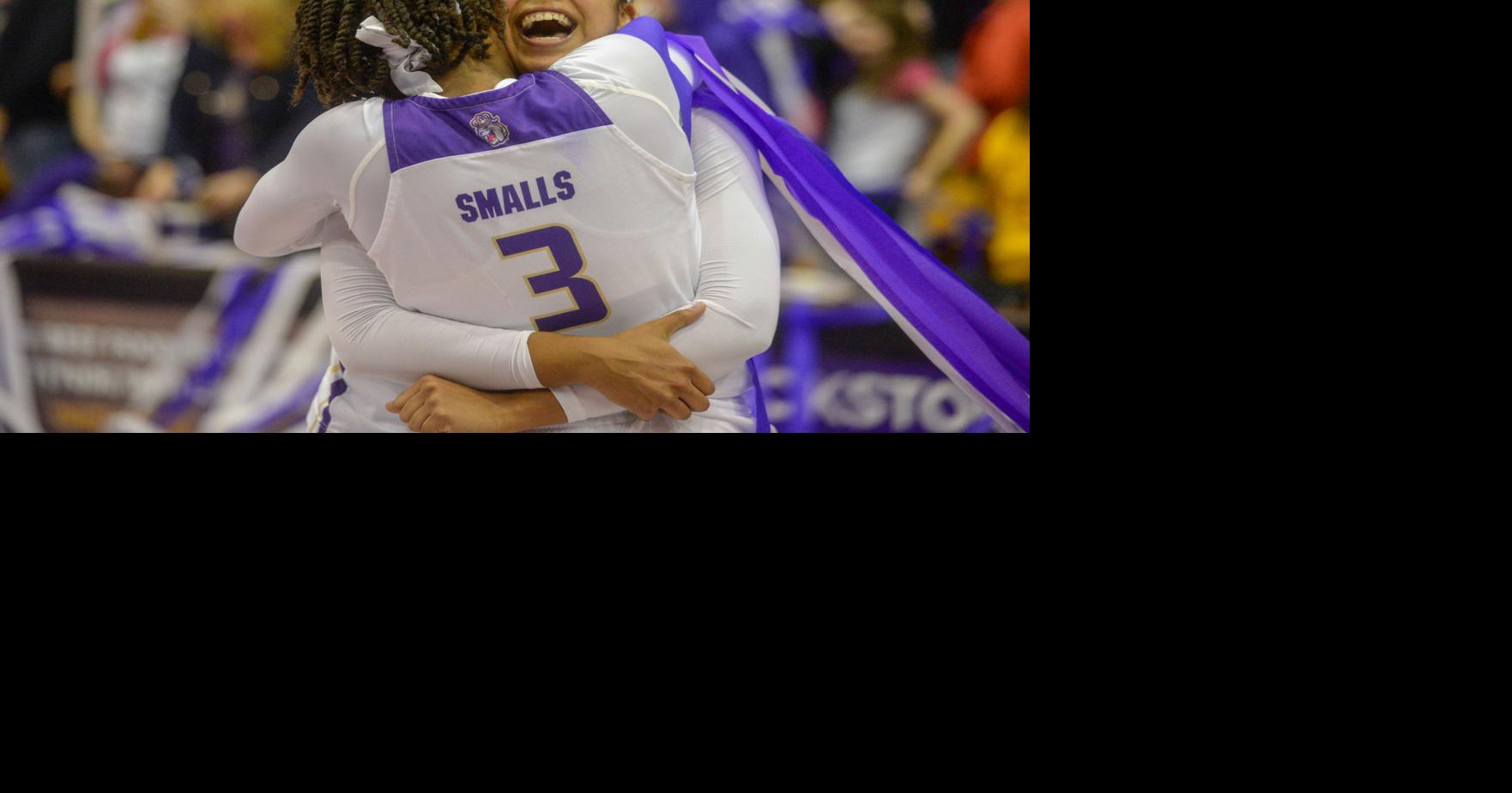 JMU women's basketball wins final game at Convocation Center, 69-64 ...