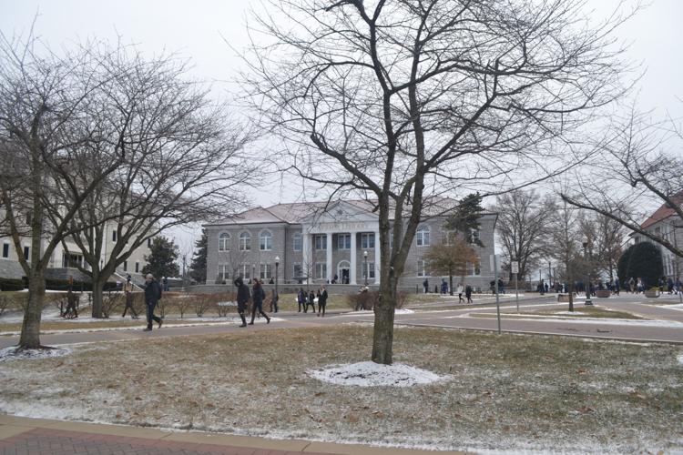 JMU snowfall (Jan. 17) | Multimedia | breezejmu.org